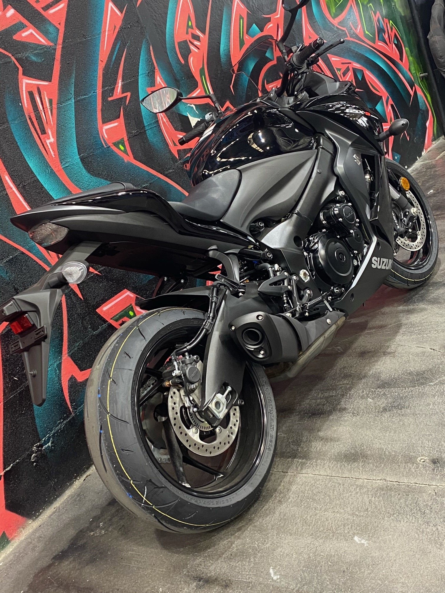 2021 SUZUKI GSX-S 1000F - MotoInk